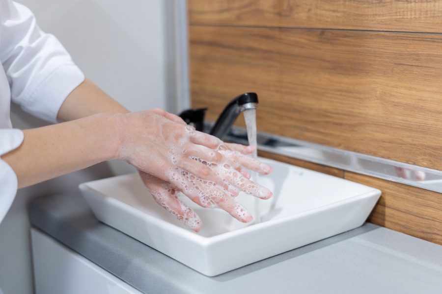 10 Personal Hygiene Practices for Seniors – wellnesstopics.net