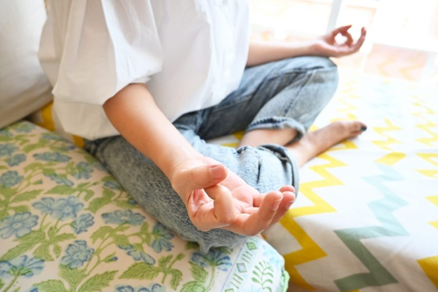 How to meditate: Follow these tips to build a meditation routine that ...
